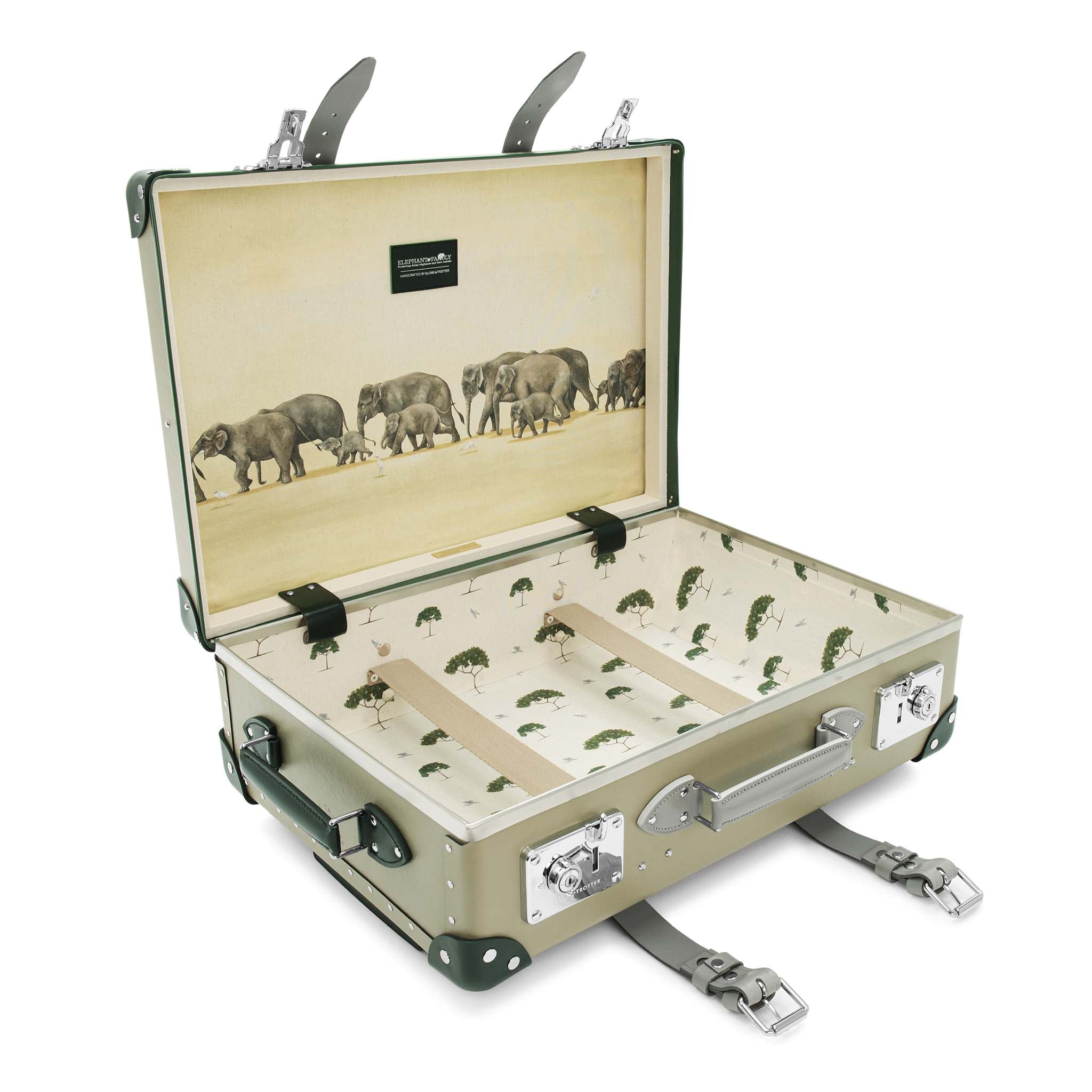 Globe-Trotter | Elephant Family Carry-On | 2W | Cabin Luggage