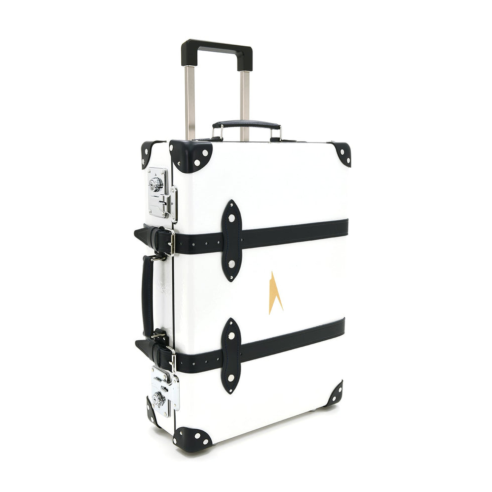 BOAC Speedbird Carry-On - 2 Wheels | Pearl/Navy | Globe-Trotter