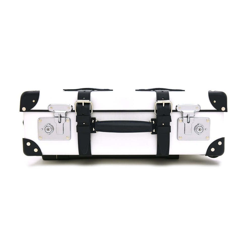 BOAC Speedbird Carry-On - 2 Wheels | Pearl/Navy | Globe-Trotter